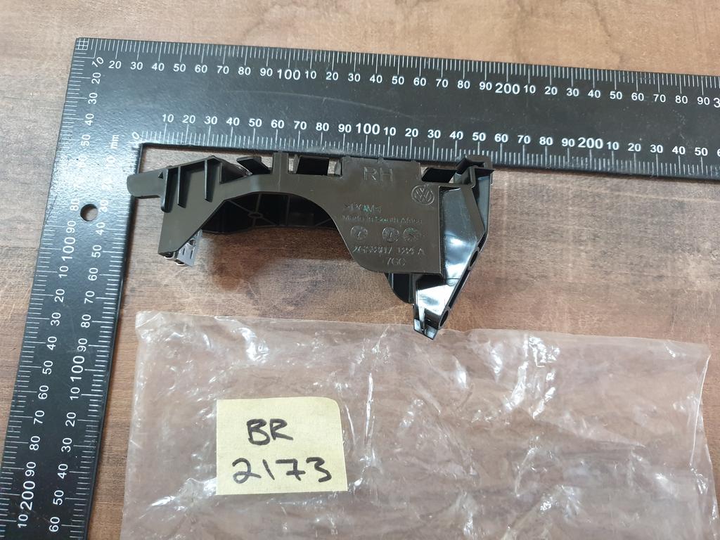 Volkswagen Polo Right Front Outer Bumper Bracket – Eazy Parts ZA